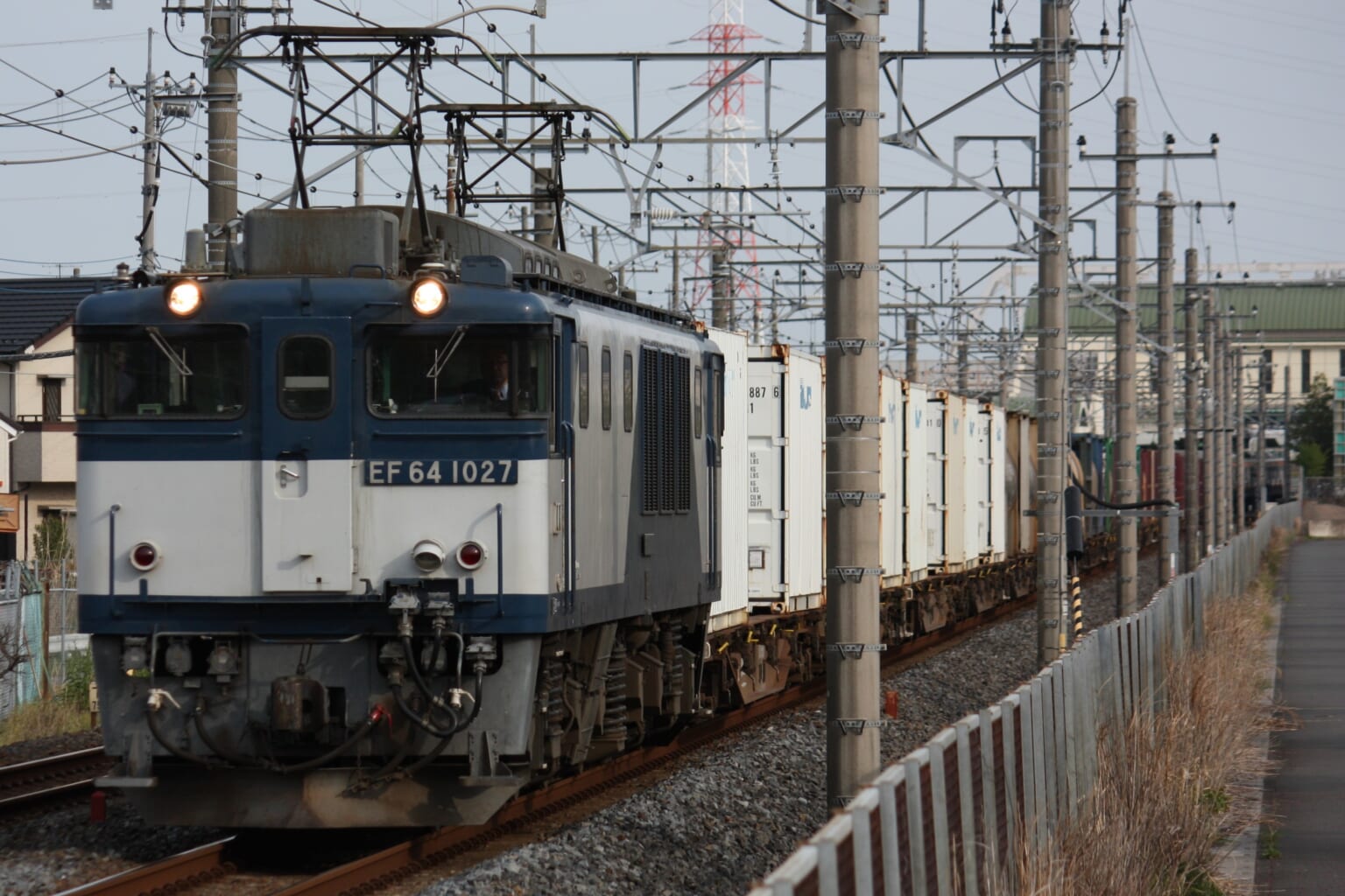 迫るEF64の検査期限と進まないEH200の増備 – Kumoyuni45