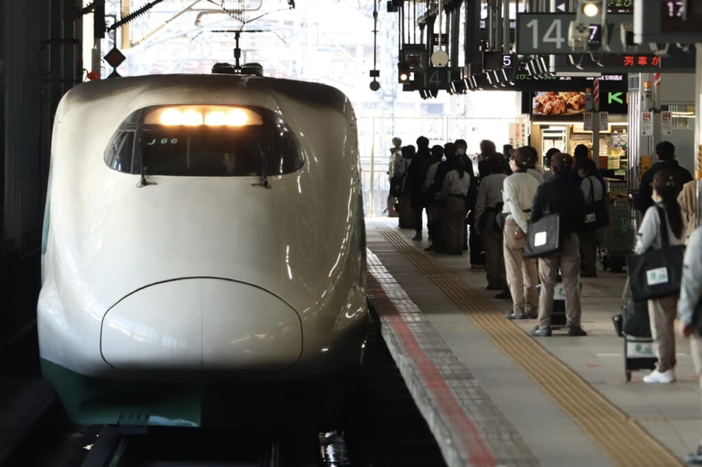 E2系J66編成が北海道へ 今後の活用法は？ – Kumoyuni45